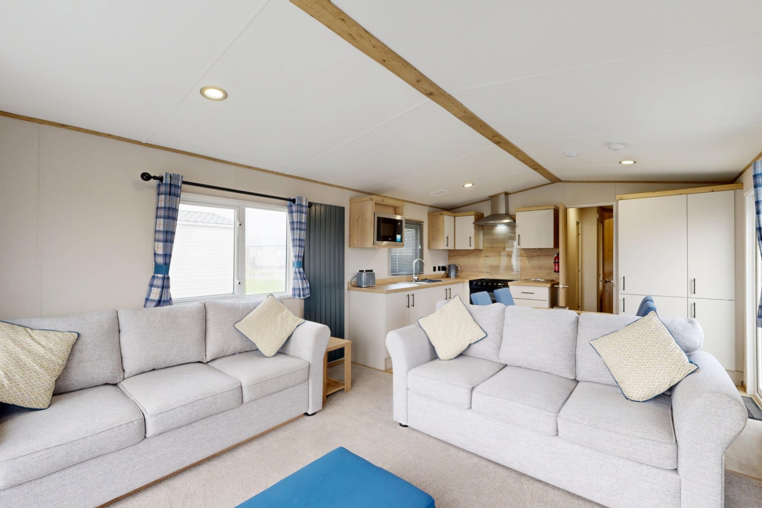 Gold Range | Self-Catering Caravans | Unity Holidays