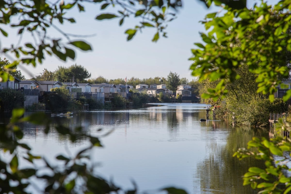 Seven Lakes Holiday Park, Lincolnshire | Unity Holidays